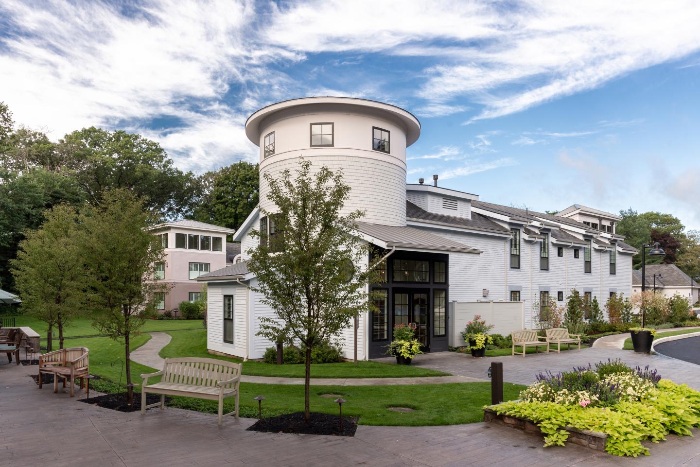 A New England Inn, Restaurant, Spa in Rowley, Massachusetts